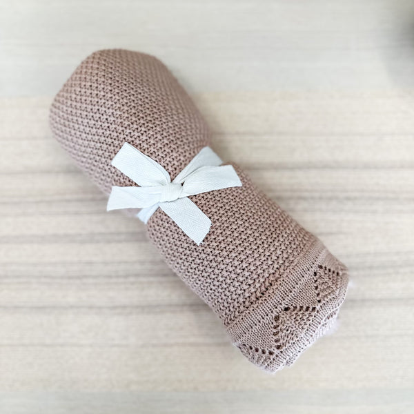 Riley Knitted Blanket | Latte – Little Dottie