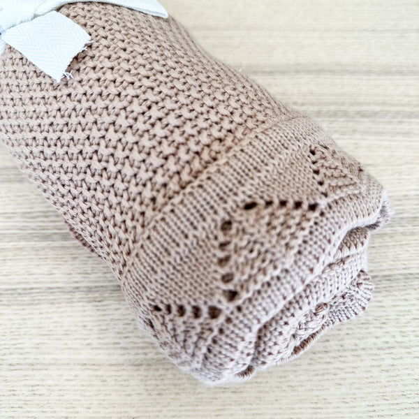 Riley Knitted Blanket | Latte – Little Dottie